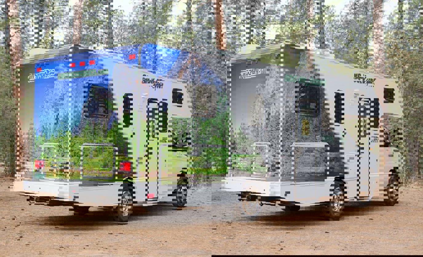 Small Class C Motorhome RV Rental | Cruise America