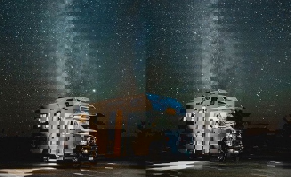 Where to Find Free Overnight RV Parking | Cruise America