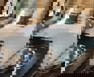 Standard 25' RV Rental | Cruise America