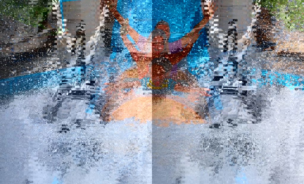 RV Parks Near Disneyland and Disney World | Cruise America